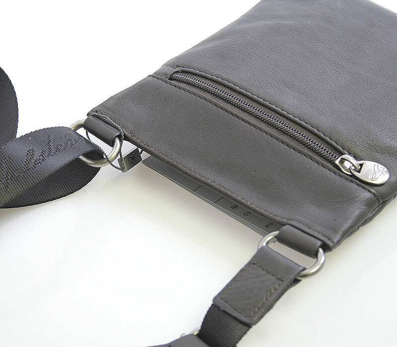 Tmavě-hnědá luxusní kožená taška na doklady Gil Holsters G42218 - Kabea.cz